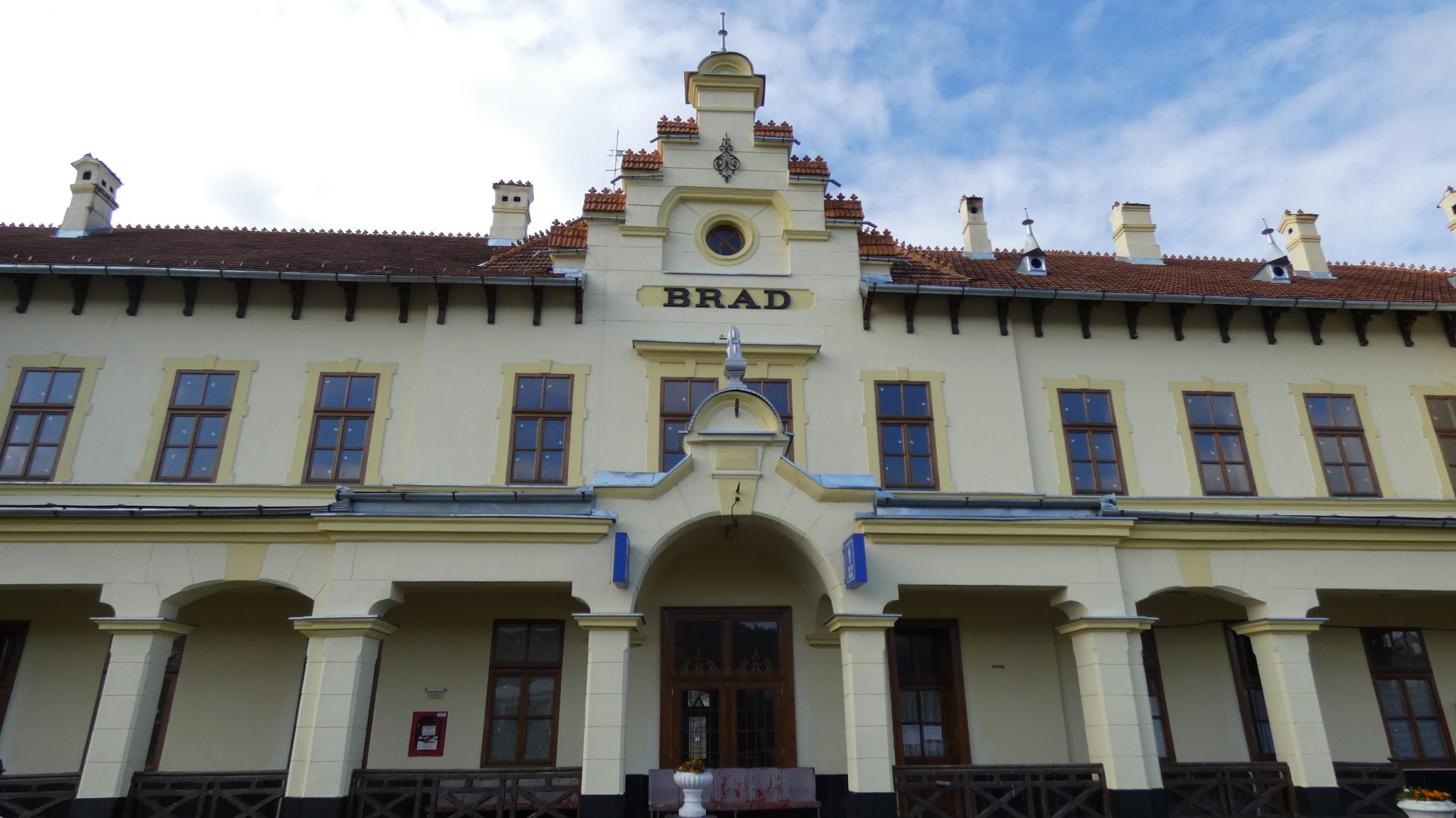 Călătorie la Brad, județul Hunedoara - Drumeț cu mașină